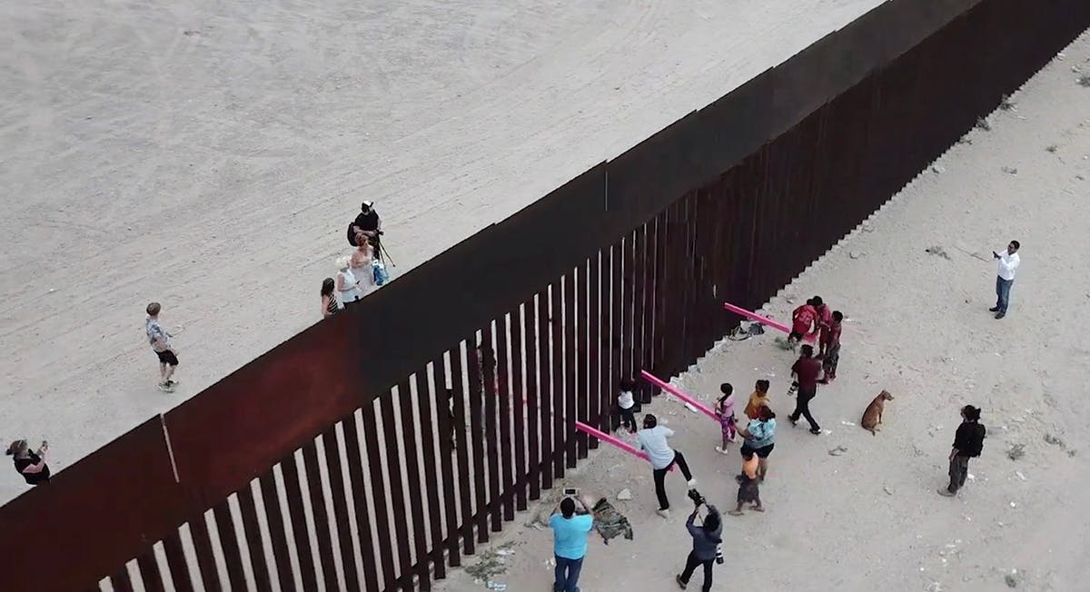 Seesaws Along Us Mexico Border Named The Design Museums Top Pick Of 2020