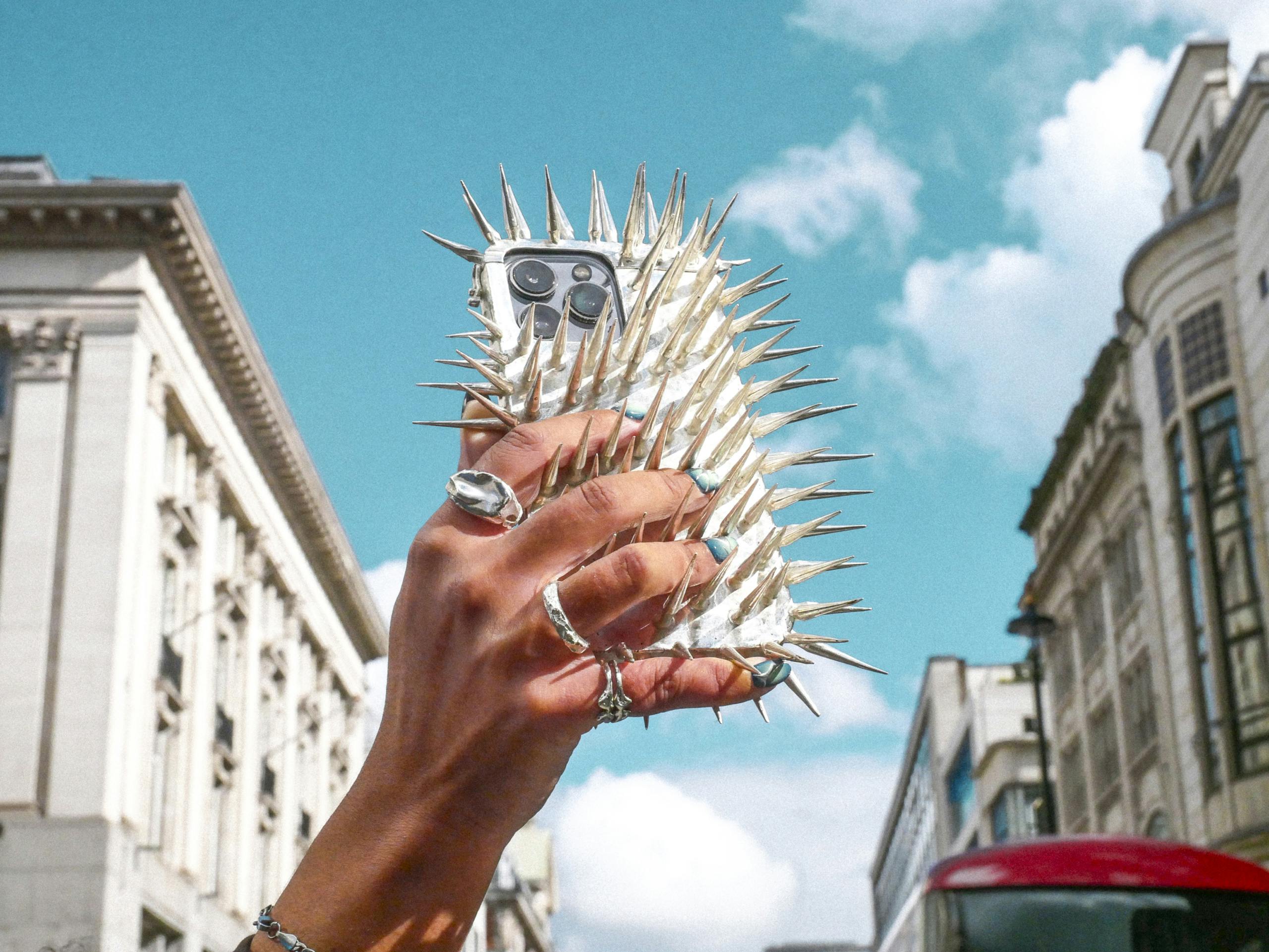 British Rail logo (1964) - Design Research Unit/ Gerry Barney