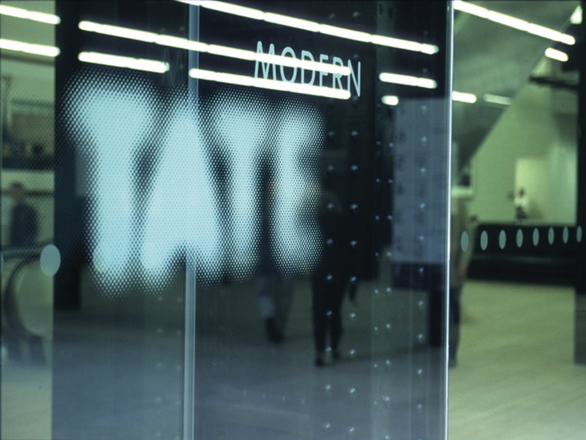 What makes the Tate logo so effective - Creative Review