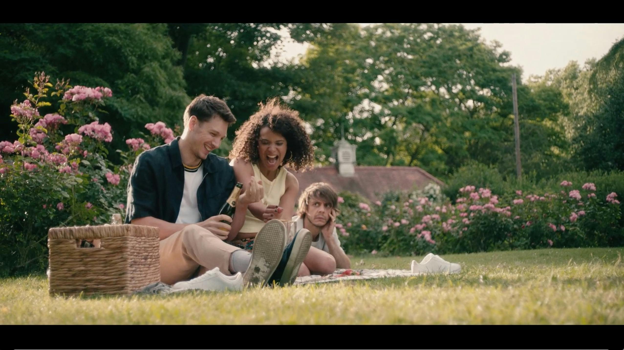 Hilarious music video by Ollie Wolf shows the lows of a rejected boyfriend
