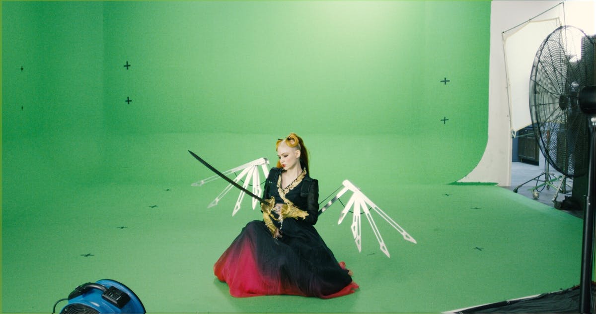 Grimes wants you to direct her new music video