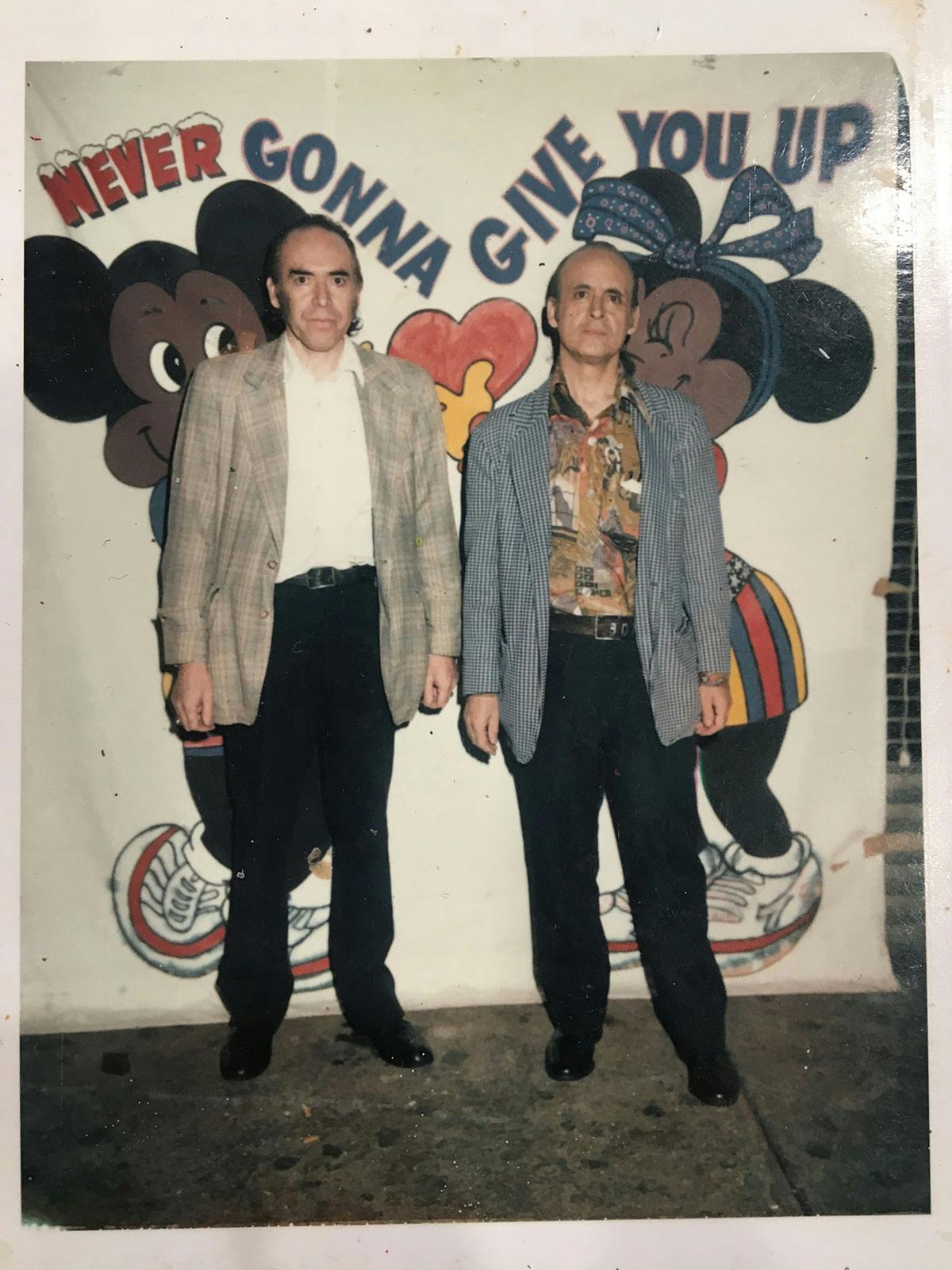 Meet The Cevallos Brothers: 40 years of hand-painted signs