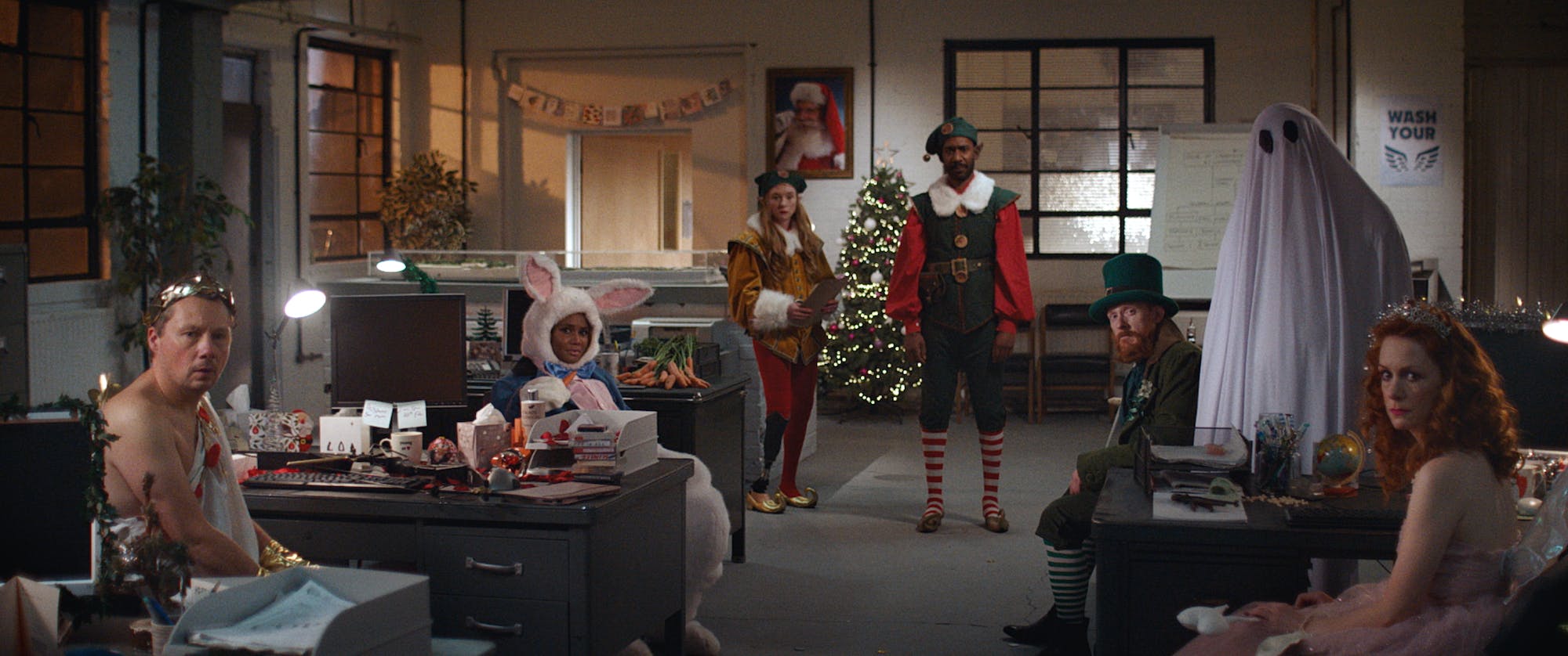Channel 4 releases Christmas ad, #MerryDifferent