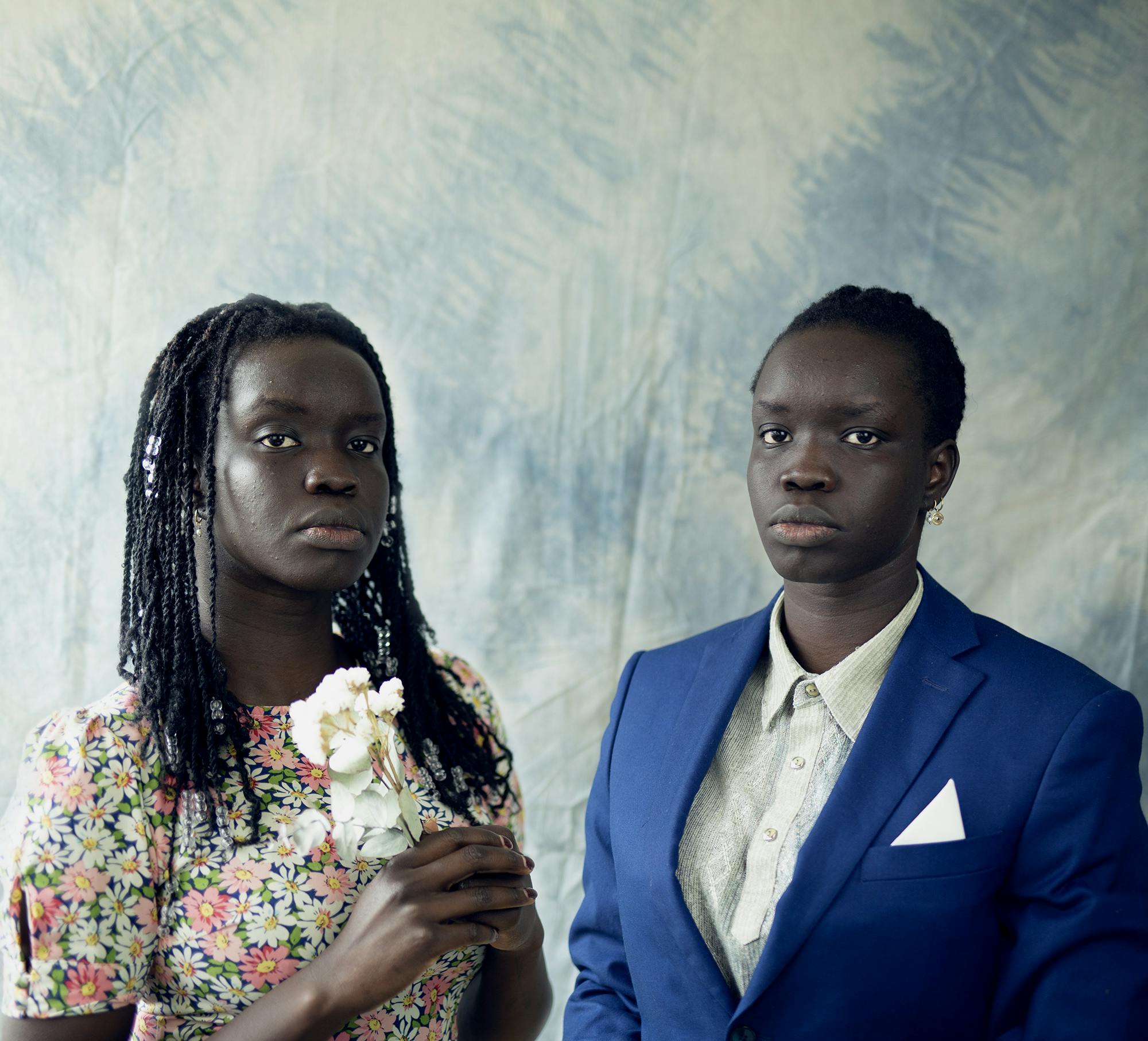 Atong Atem: Surat
