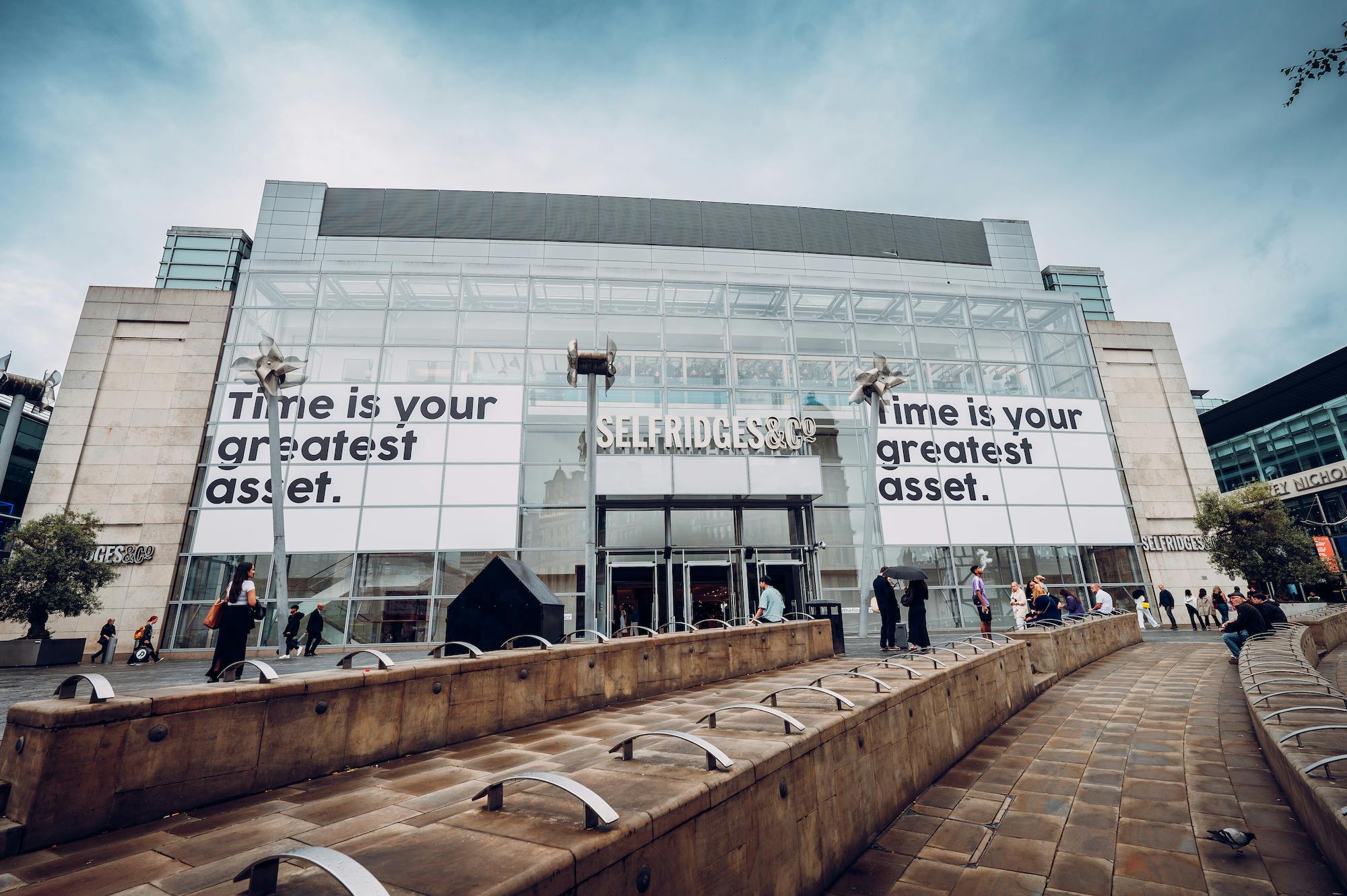 Ryan Gander has set up a treasure hunt across Manchester