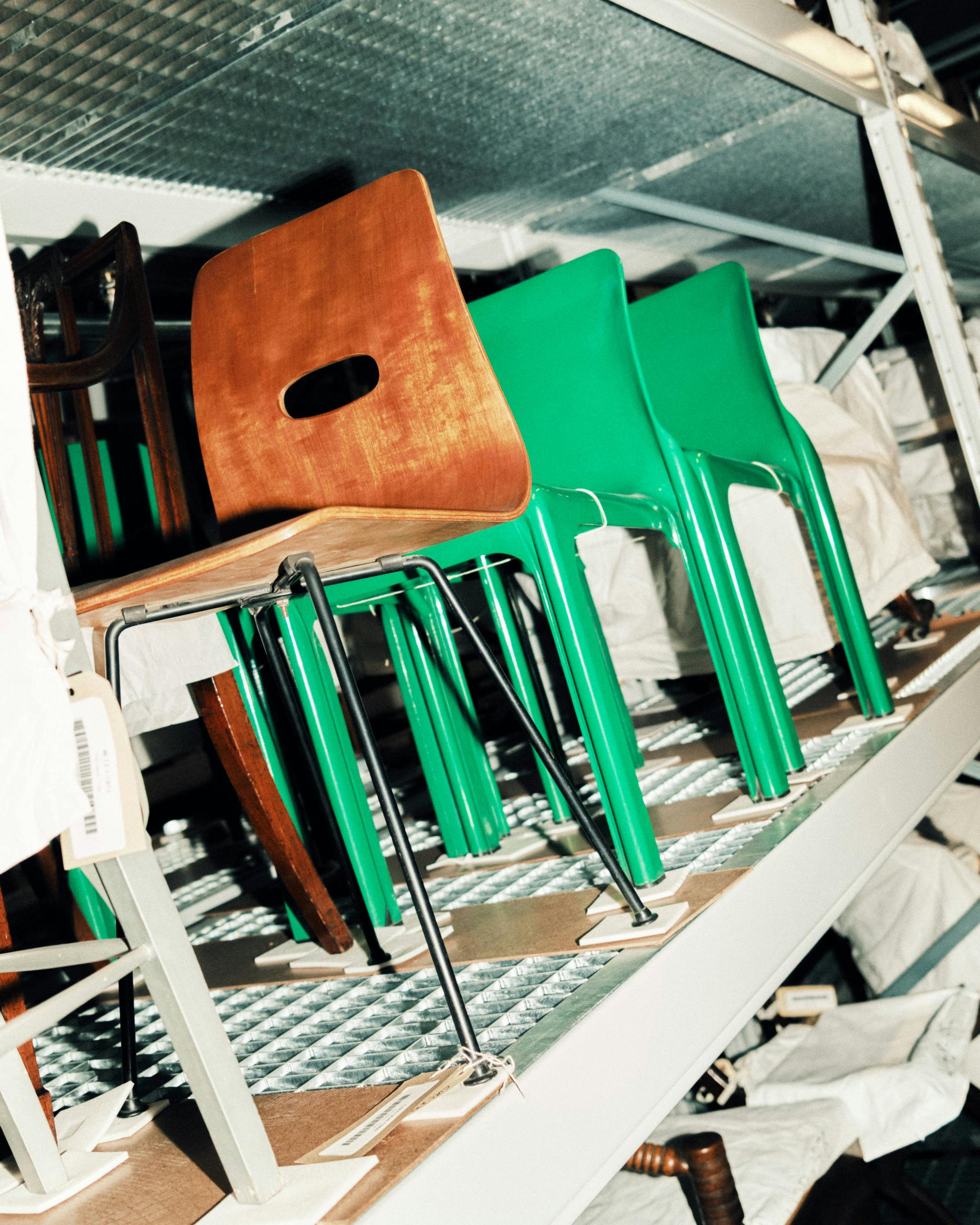 Photographers capture V&A’s collection as it moves to east London