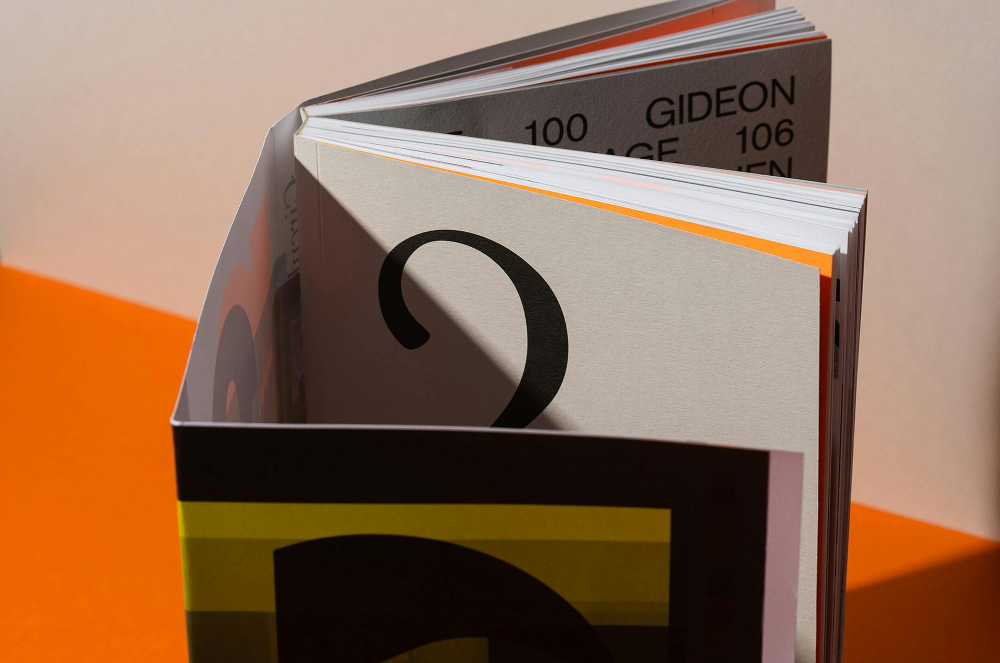 The Typographic Circle: Circular 22