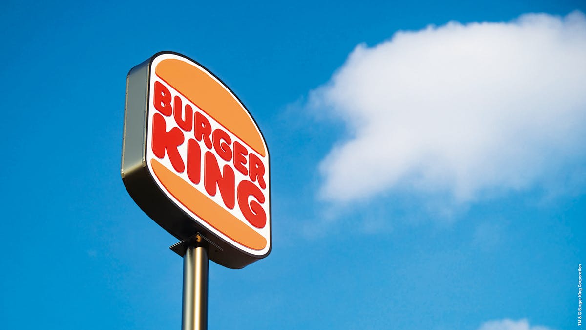 Google Pixel tackles ‘vanilla’ smartphones in new spot